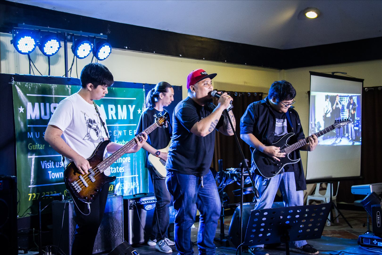 2018 The Music Army Christmas Party Mini-Concert – The Music Army